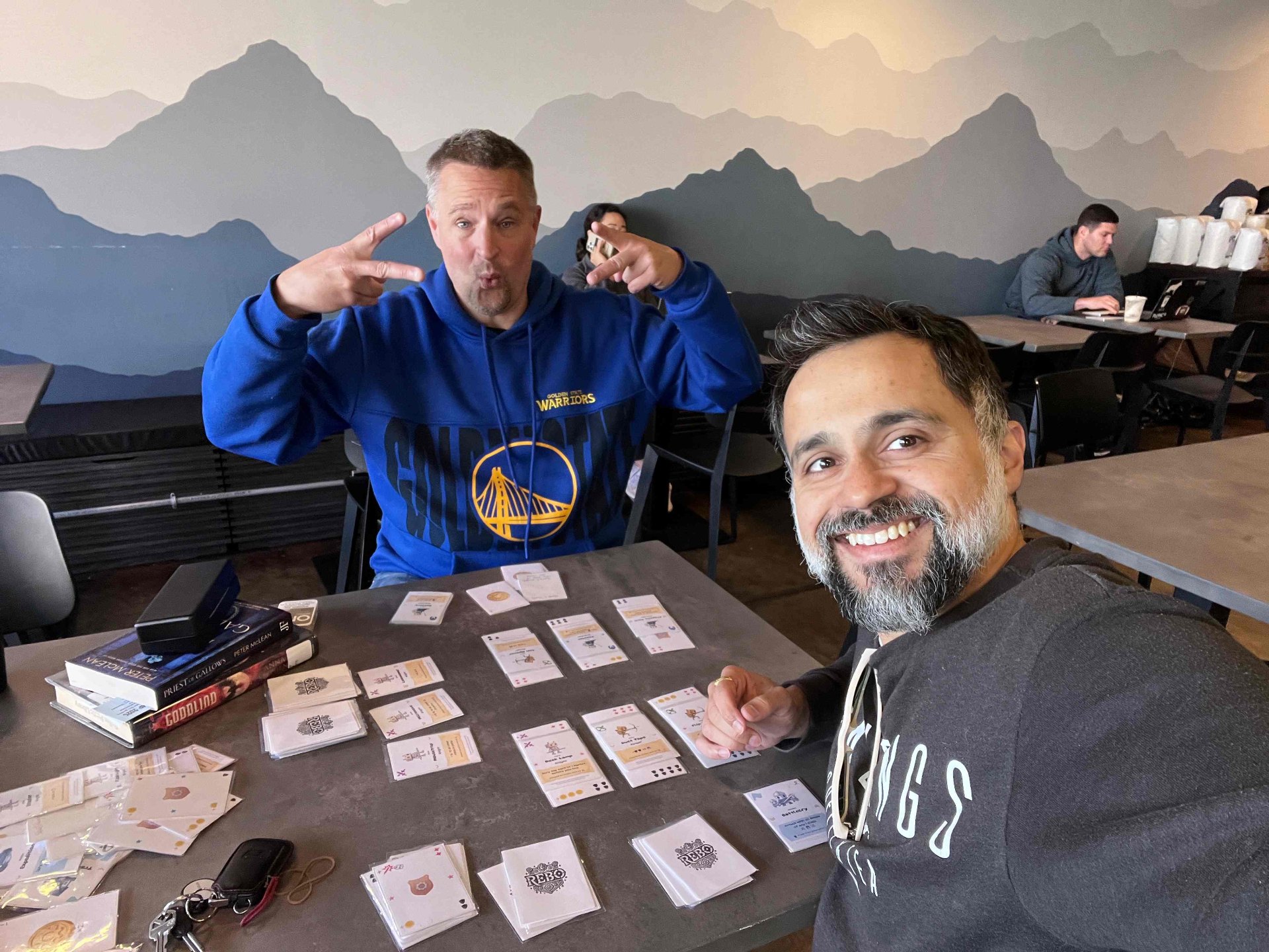 REBO - The Robot Build-and-Battle Card Game