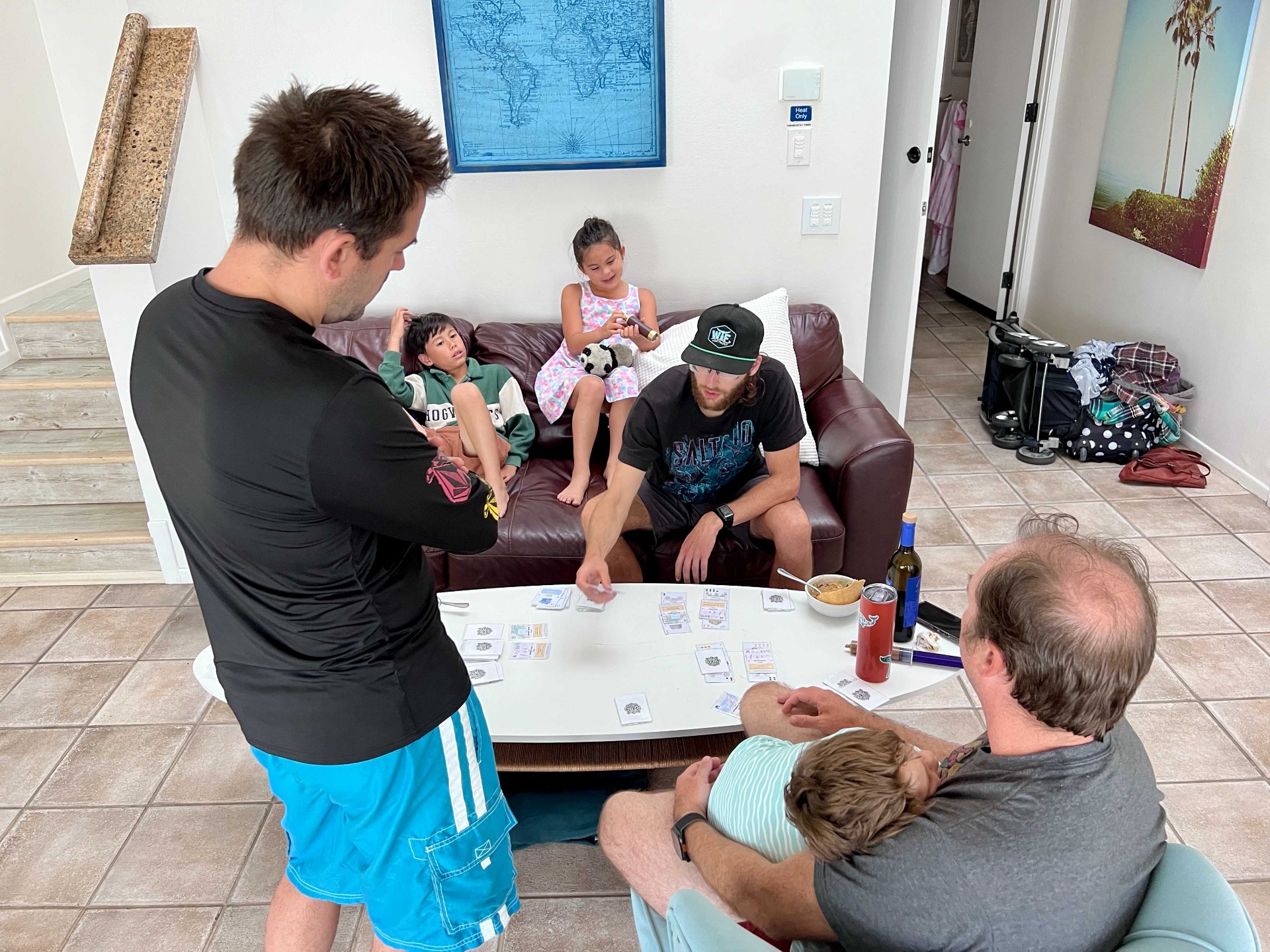 REBO - The Robot Build-and-Battle Card Game